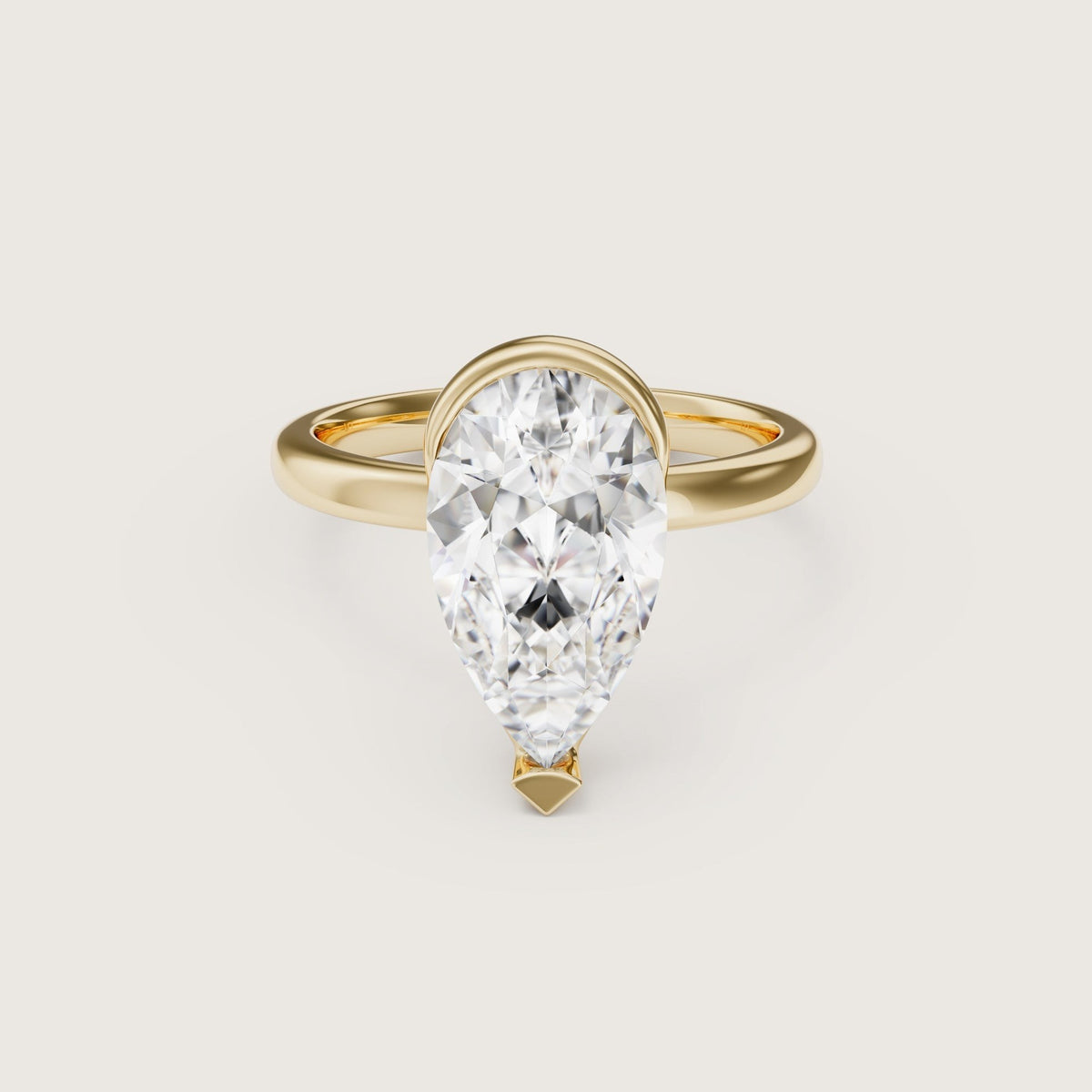 Lune Half Bezel Pear Solitaire | Lindelli
