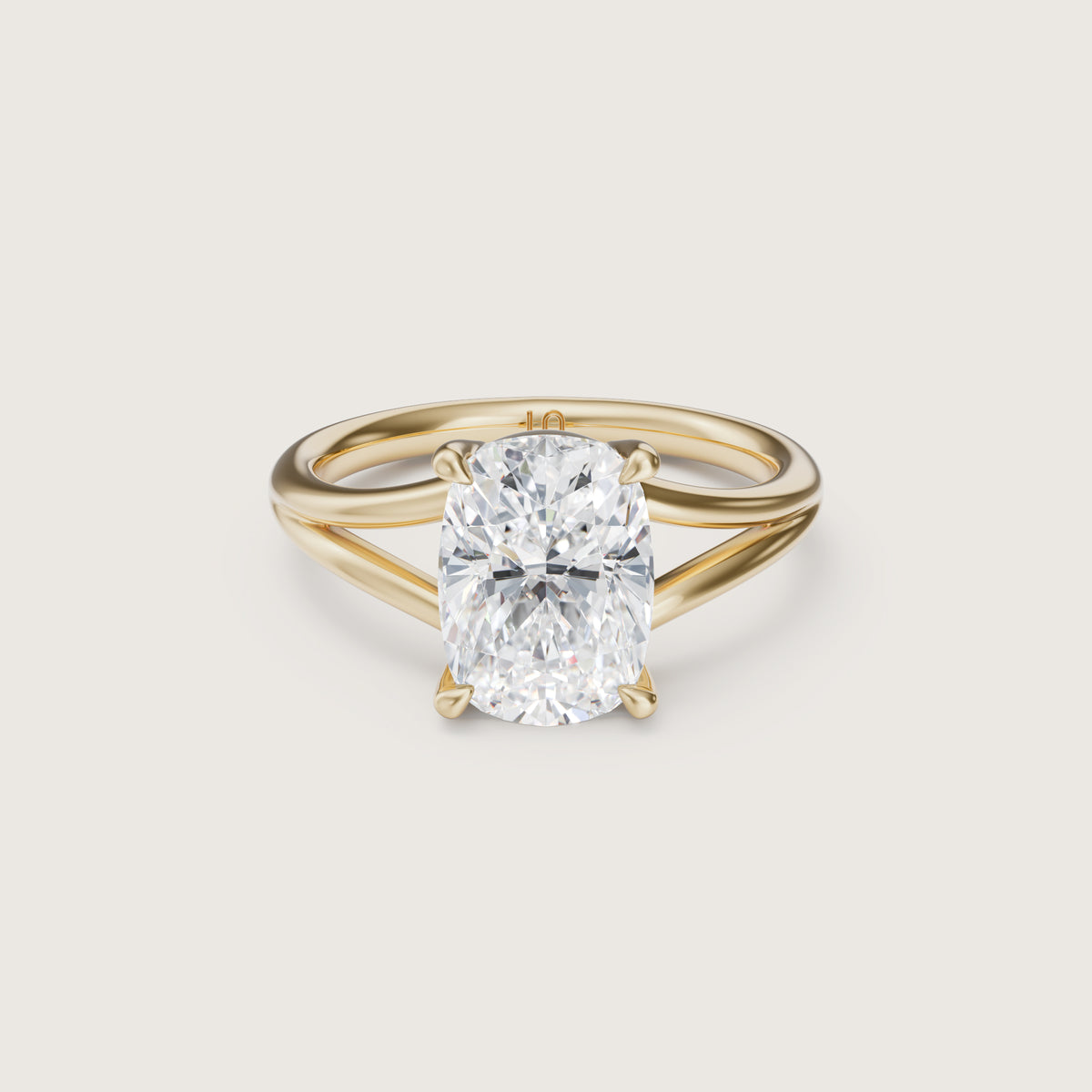 Margot Elongated Cushion Split Band Solitaire | Lindelli